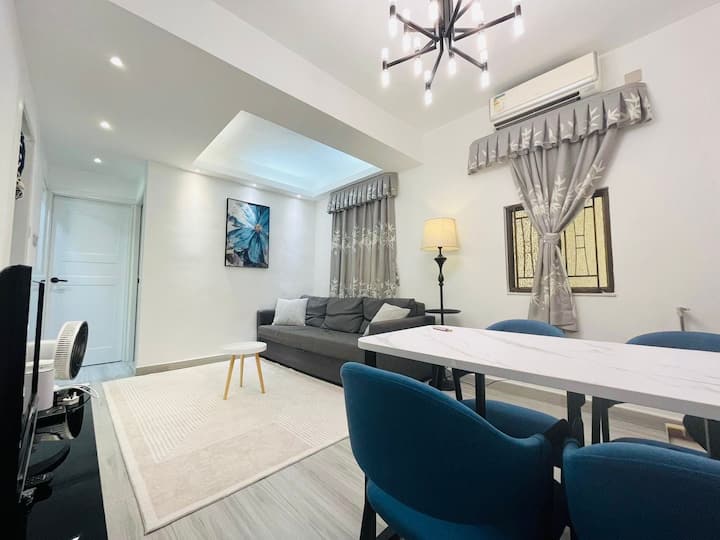 Comfy 3br Apartment 4 Min Tst Mtr - Hong Kong