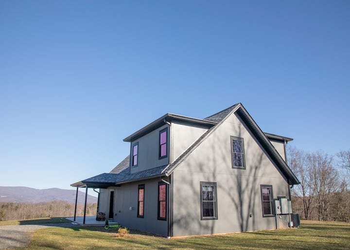Mountain View Solitude - Pembroke, VA