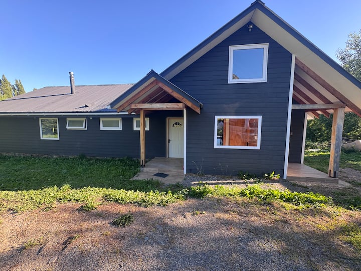 Cabaña Rústica En Coyhaique - Coyhaique