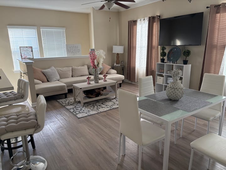 Spanish Fork Getaway - Daphne, AL