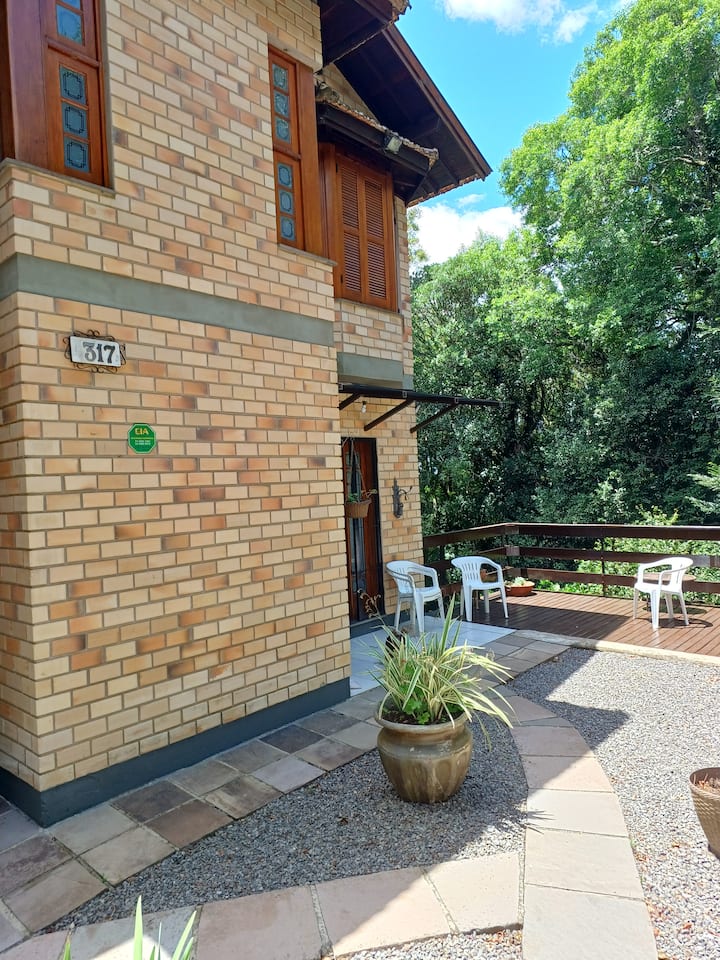 Casa Próximo à Catedral E Junto à Natureza. - Canela