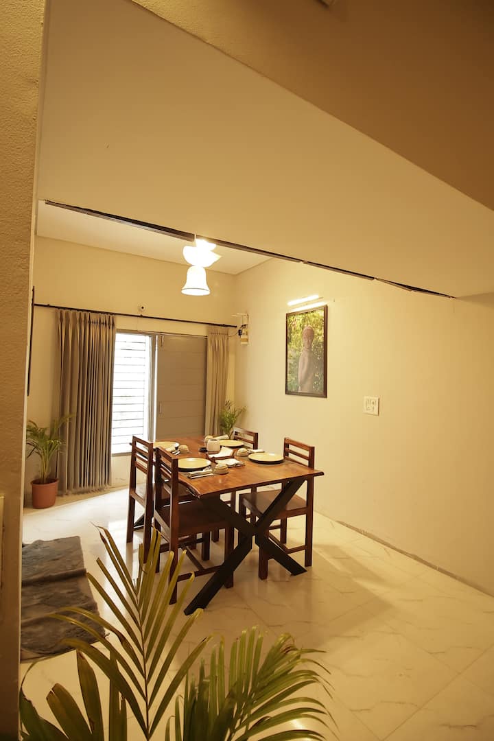 The Backyard Jungle Chandigarh | 3br With Patio - Chandigarh