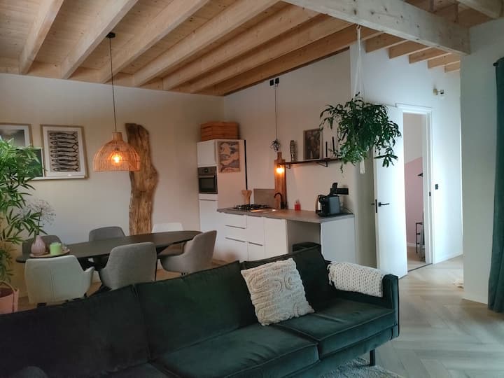 Lakehouse 67 - Groningen