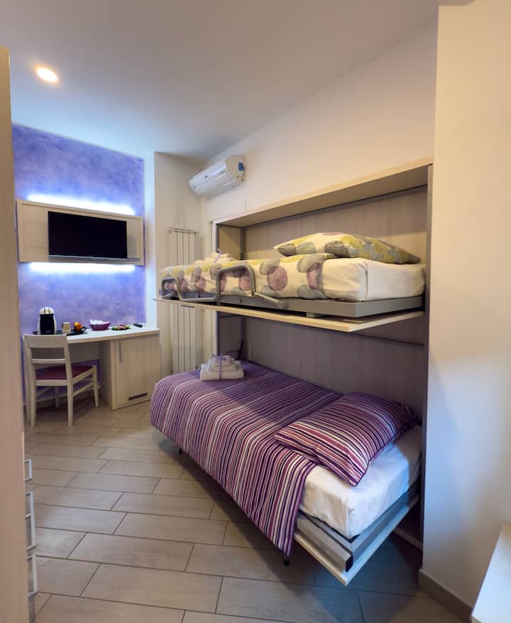 Camera Lilla 23b - Varese