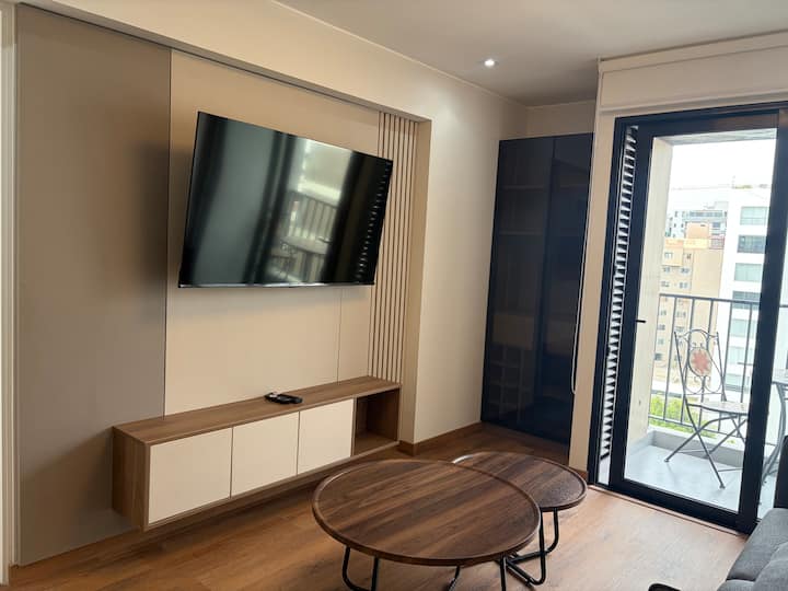 Beautiful Apartment In Miraflores - Perú