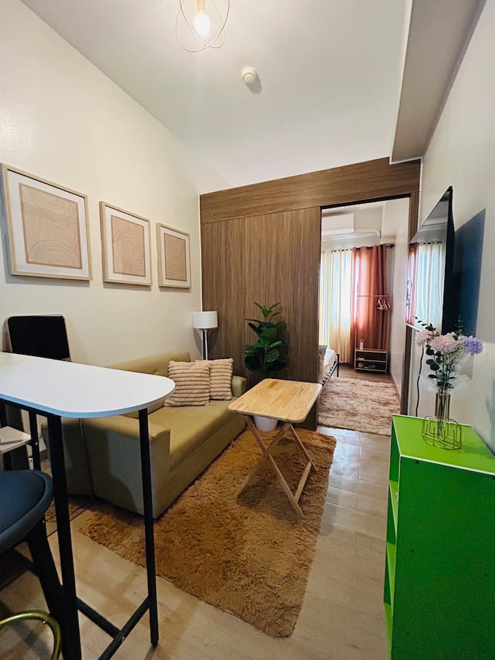 Smdc Spring Residences | Nearnaia | Sm Mall Access - Parañaque