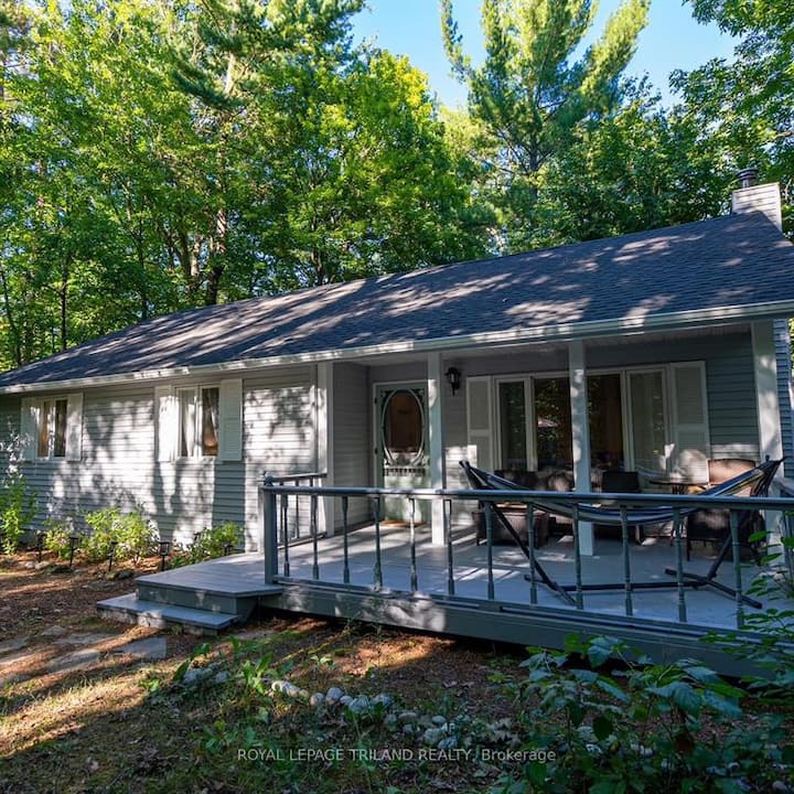 Grand Bend Beauty - Family Fun - Intimate Getaways - Grand Bend