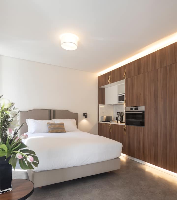 Lsa Avenida | Superior Studio - Lisbon