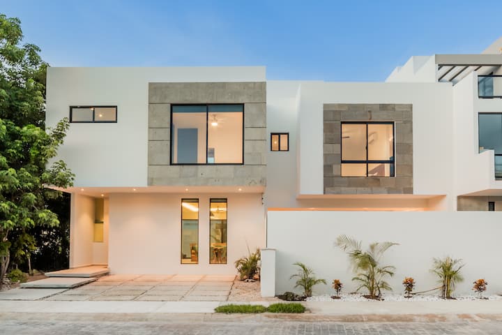 Private Room W/bath & Healthy Breakfast - Cancún