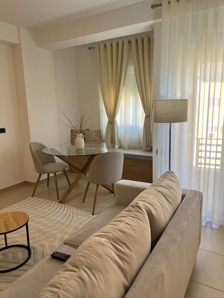 Sunlit Corner - Corizza