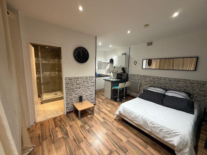 Charmant Studio Central - Saint-Laurent-du-Var