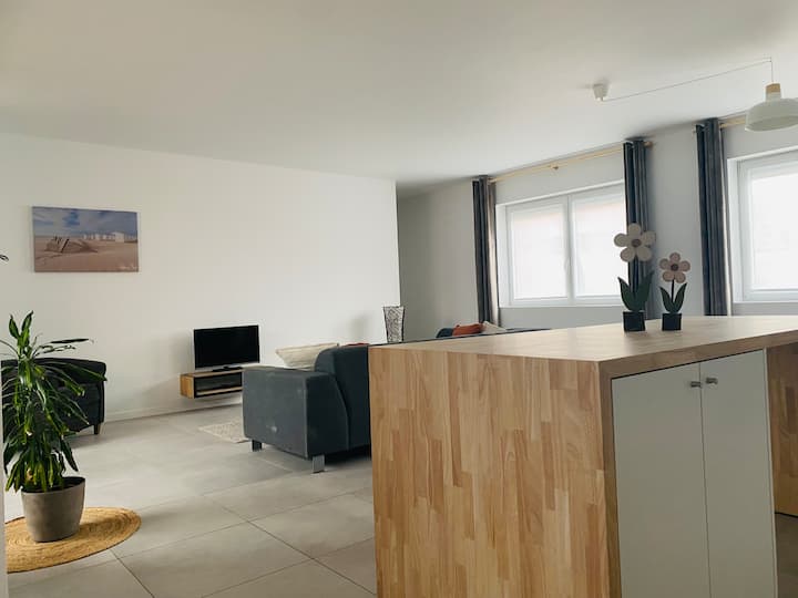 Duplex Appartement In Rustige Wijk Dichtbij De Zee - Gistel