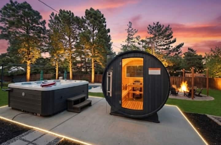 Pool:spa:sauna:golf:theatre:arcade:tube Slide - Westminster, CO