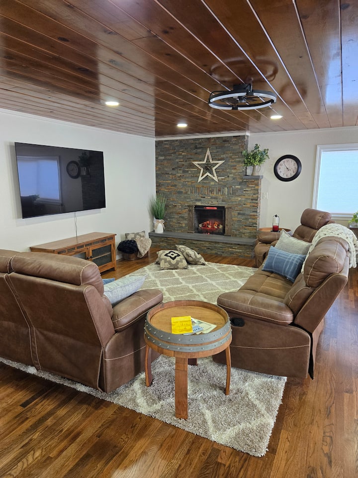 Hidden Gem - Weaverville, CA