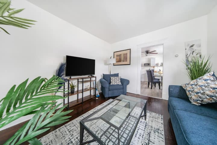 10 Min To University Circle | Great Location - Cleveland, OH