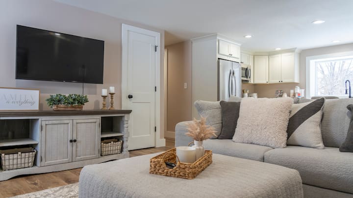 Cozy And Charming - California, KY