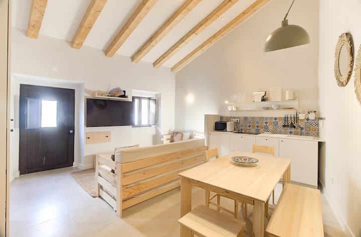 Henriqueta's Stone House - Silves