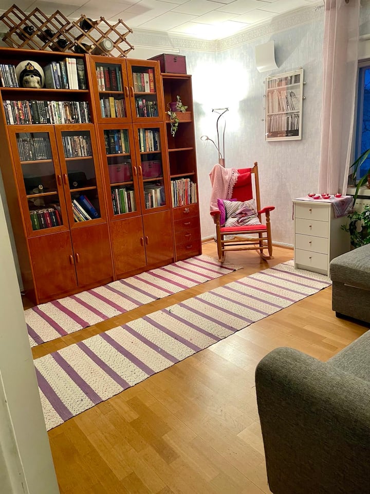 Neljä Huonetta Perinteisessä Suomalaisessa Kodissa - Helsinki