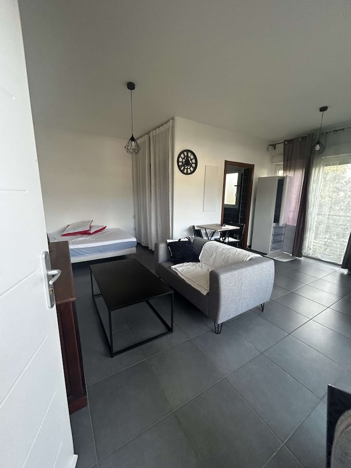 Joli T1 Corte - Corte