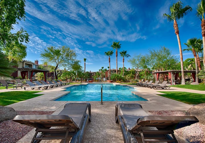 Phoenix Luxury Poolside Condo 1bd/1 Bath 1st Floor - 坦佩