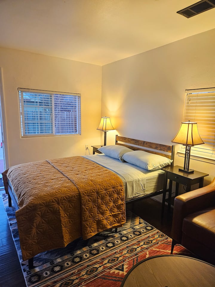 Private Guest Suite — Close To Downtown Lodi - Lodi, CA