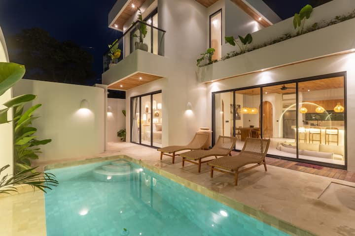 2br Villa - Rooftop Heated Jacuzzi & Sauna Bingin - Australia