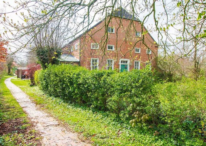 Geräumige Und Gleichzeitig Urgemütliche Wohnung - Mer du Nord