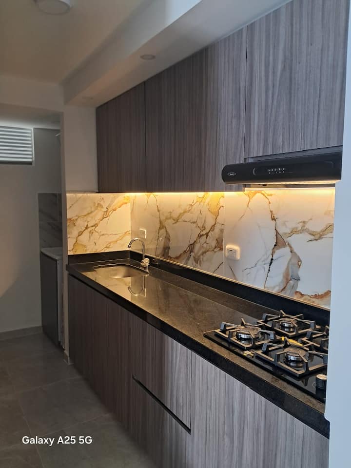 Apartamento Cómodo Y Tranquilo En Ibague. - Ibagué