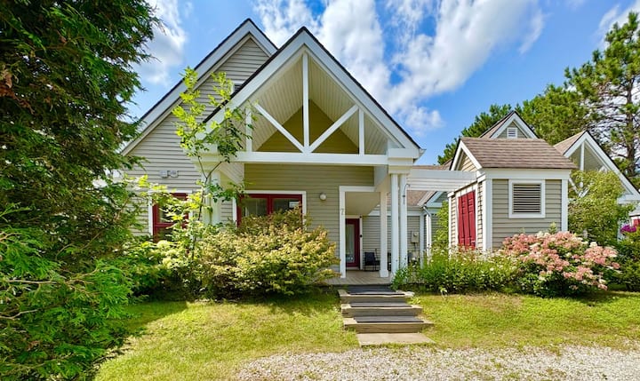 Le Chalet Repos Orford - Orford, QC