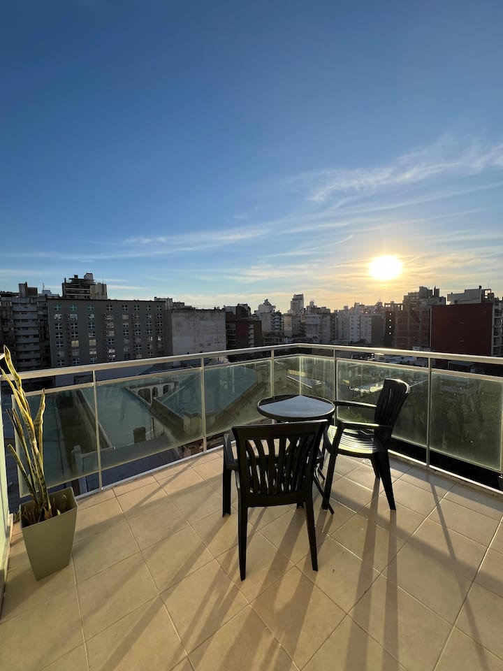 Monoambiente Luminoso En La Mejor Zona De Rosario. - Rosario