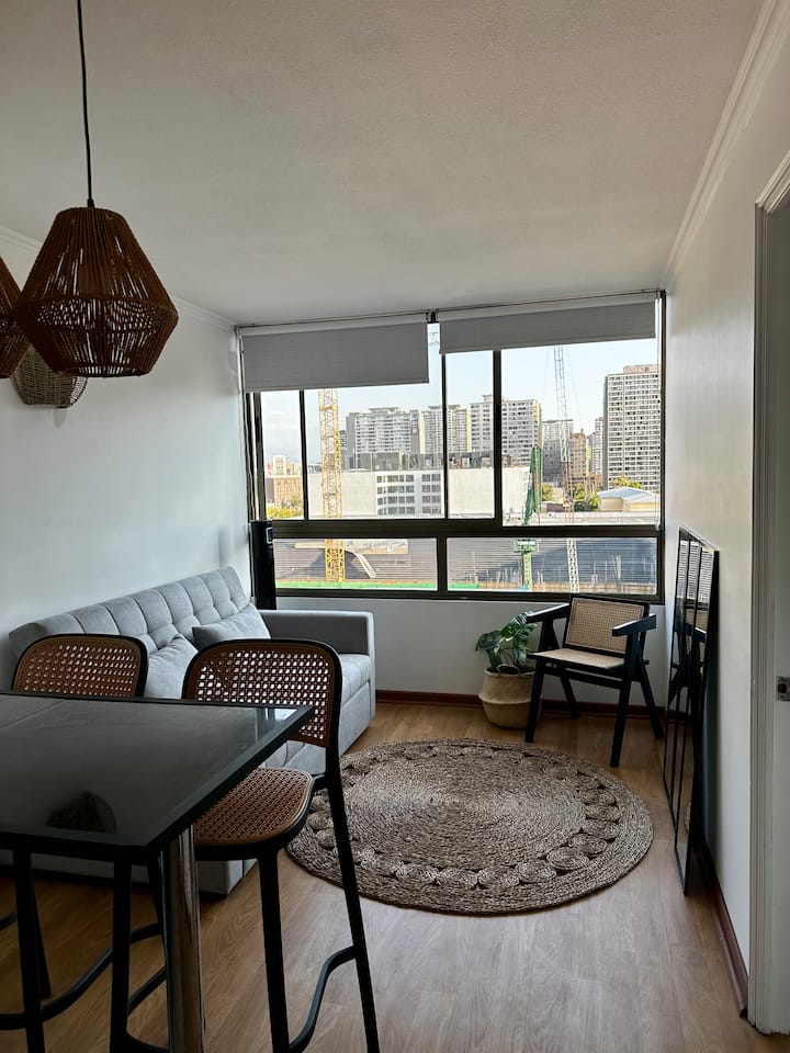 Depto. Moderno Con Vista Y Excelente Ubicación - Santiago