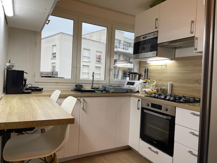 Appartement Spacieux Avec Vue Sur La Tour Eiffel - Bezons