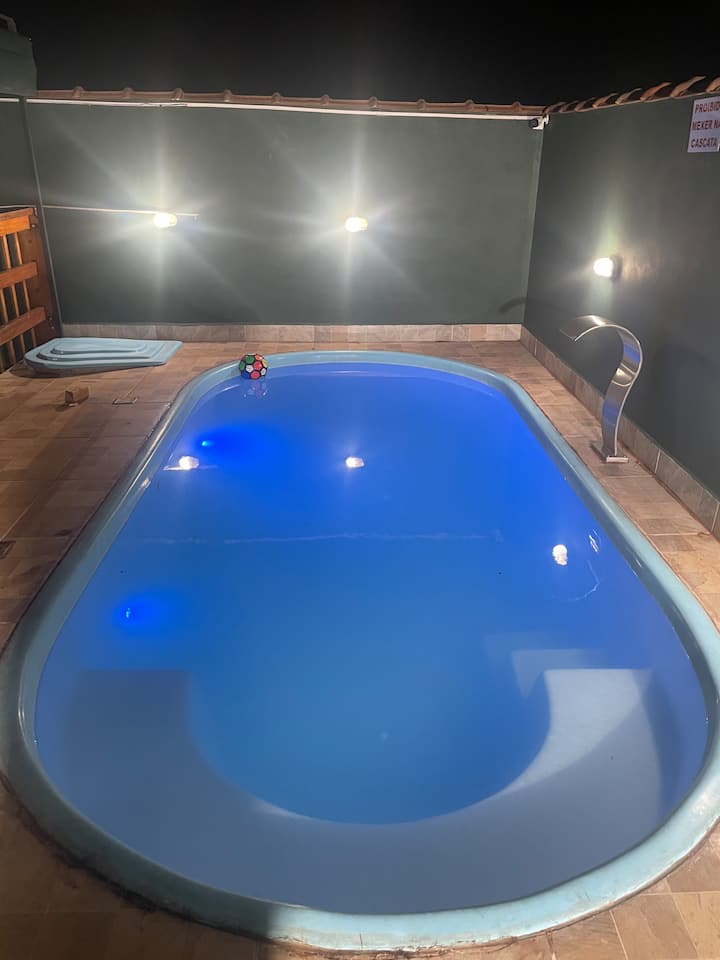 Casa Com Piscina Em Pirassununga - Pirassununga