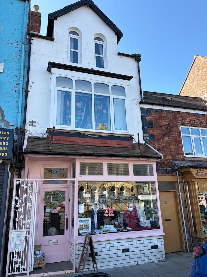 English Bookshop Holiday For 1-4 Yorkshire Coast - Staithes