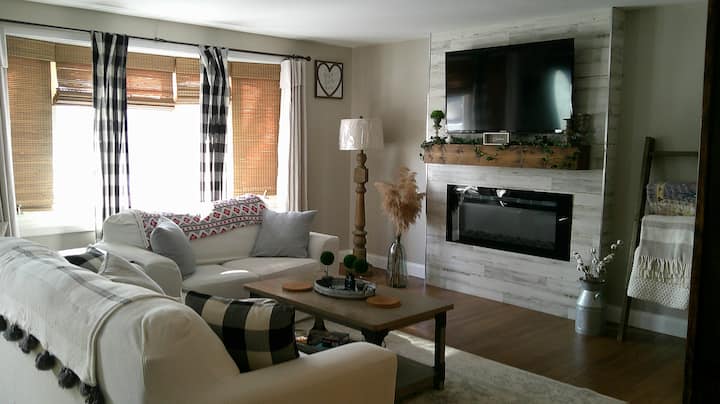 Welcome To The Farm House - Owings Mills, MD