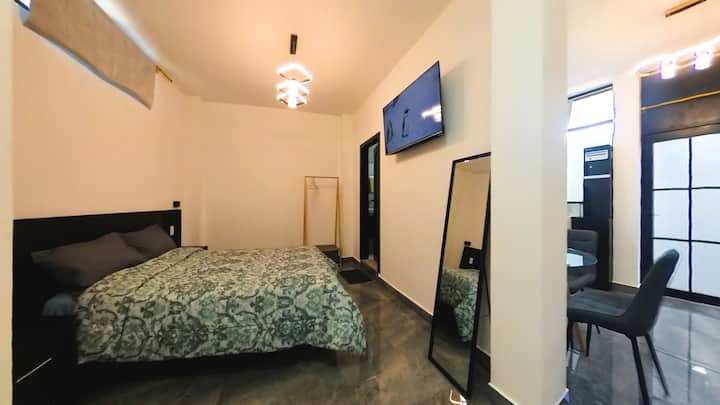 Lola's Department Galapagos - Galápagos Islands