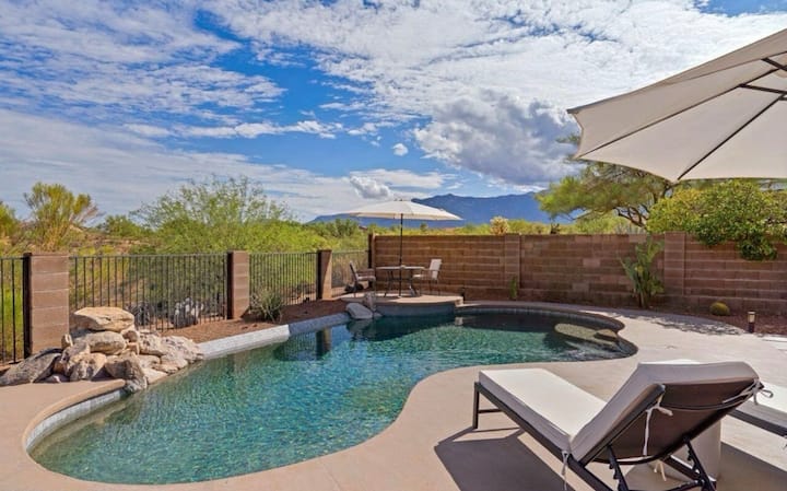 Home W/mountain Views & Private Pool In Oro Valley - Oro Valley, AZ
