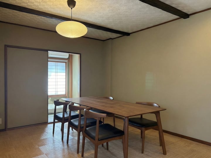 120㎡貸切/駅徒歩7分/なんば直通7分/関空直通/京都奈良アクセス良好/和風一棟貸し/最大14名 - Osaka