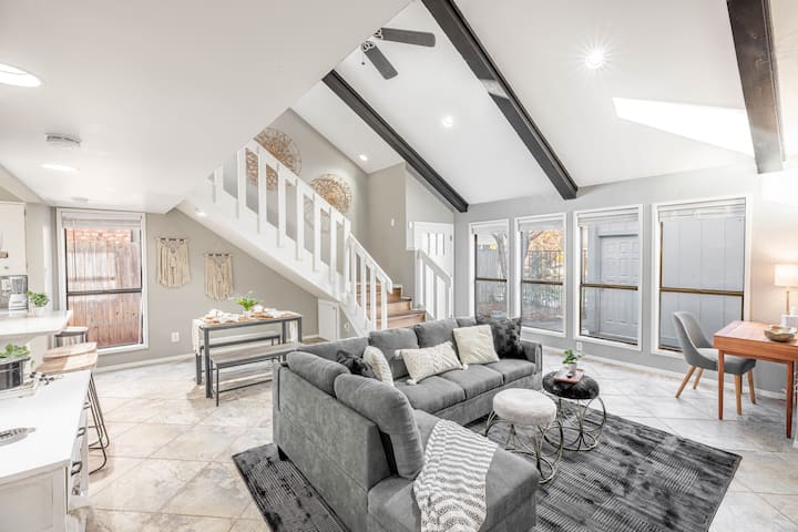 2br + 2 Baths: Fully Stocked! Ready For Move In! - Abilene, TX