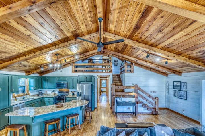 Eagles Nest - Blue Ridge, GA