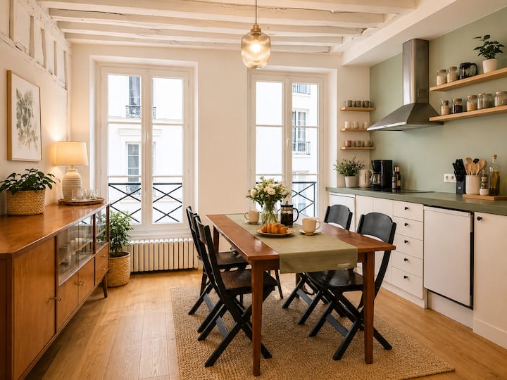 Atypical Parisian Apartment In The Heart Of Paris - Pariisi
