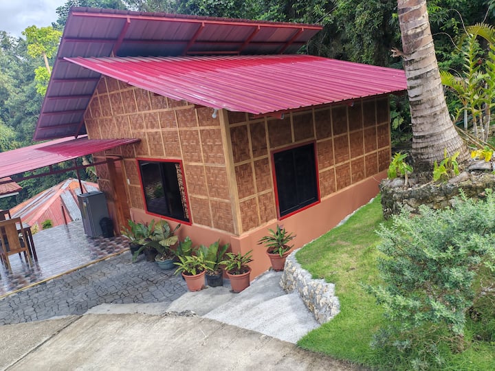 Elend's Kraal - Larena