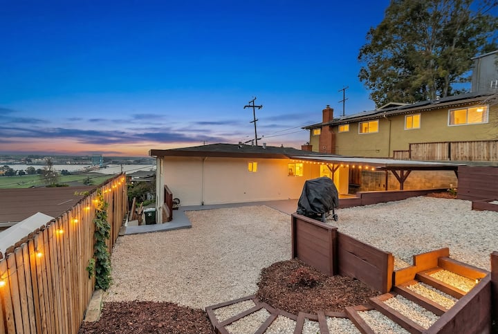 Stunning Bay& Golden Gate Views Charming 3 Bedroom - Vallejo, CA