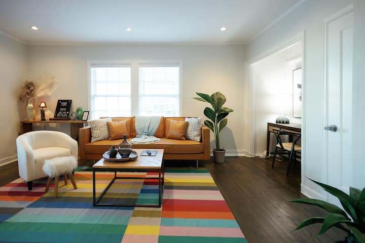 Lucky Horseshoe-uptownwalkable Charm/kingb/laundry - State Thomas - Dallas