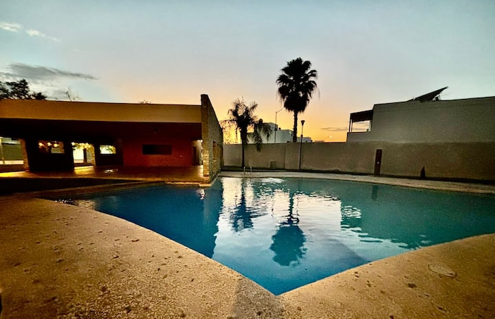 Casa Con Alberca, Ideal Para Familias Y Ejecutivos - Jalisco