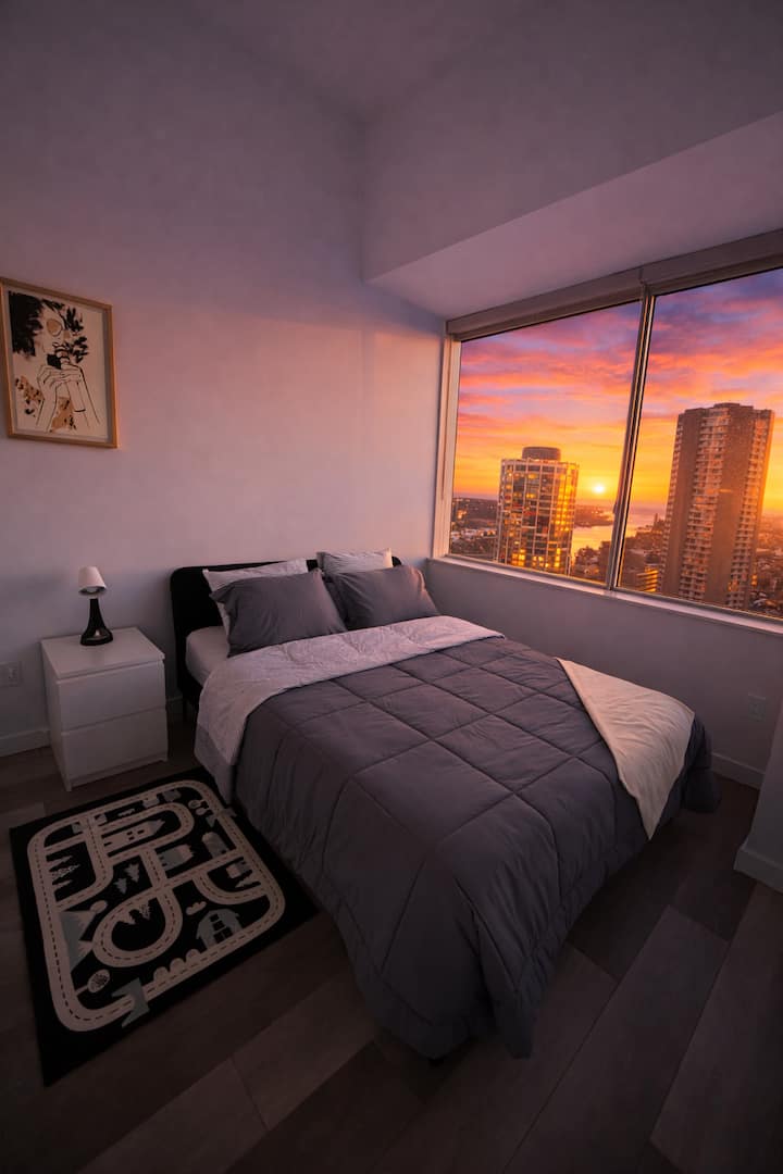 Luxury Dt 2br High Rise/w Skyline View/rogers - Edmonton