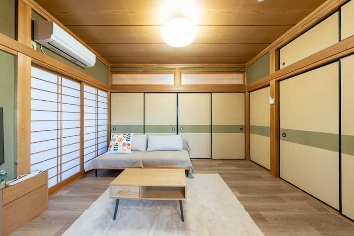6月sale日本の邸宅に長期滞在するならココ/駅コンビニ徒歩２分/アメニティ充実/飲食店多数/乾燥機 - 春日部市