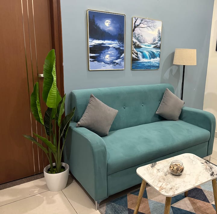 Compact  1 Bhk Balcony In Koramangala -001 - Bengaluru