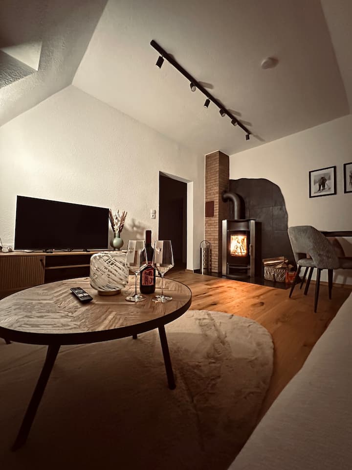 Charmante Dachwohnung Mit Kamin & Schlossblick - Kühtai