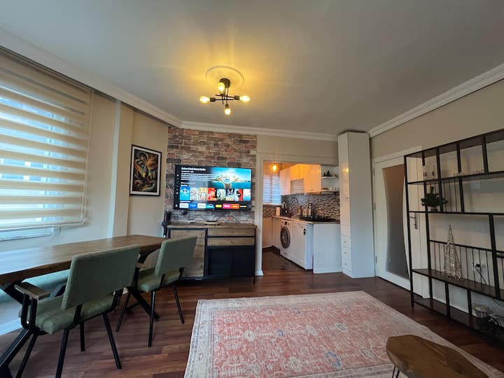 Bosphorus House 1+1 - Kavacık